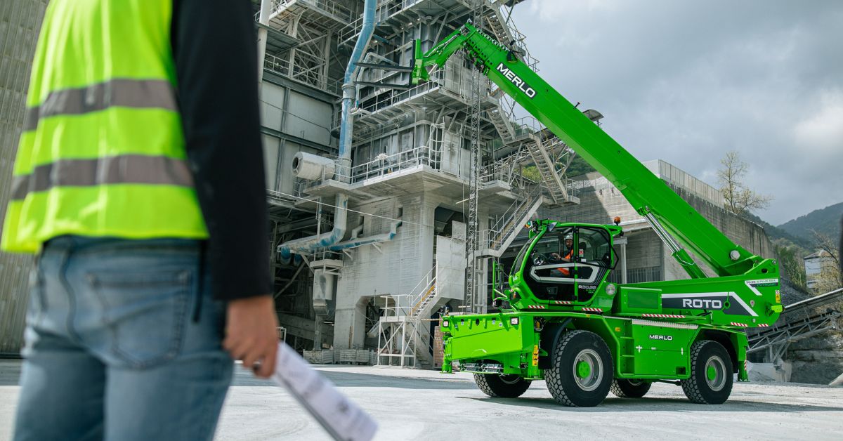 Rotating telehandler: technology, safety and full control - Merlo ...